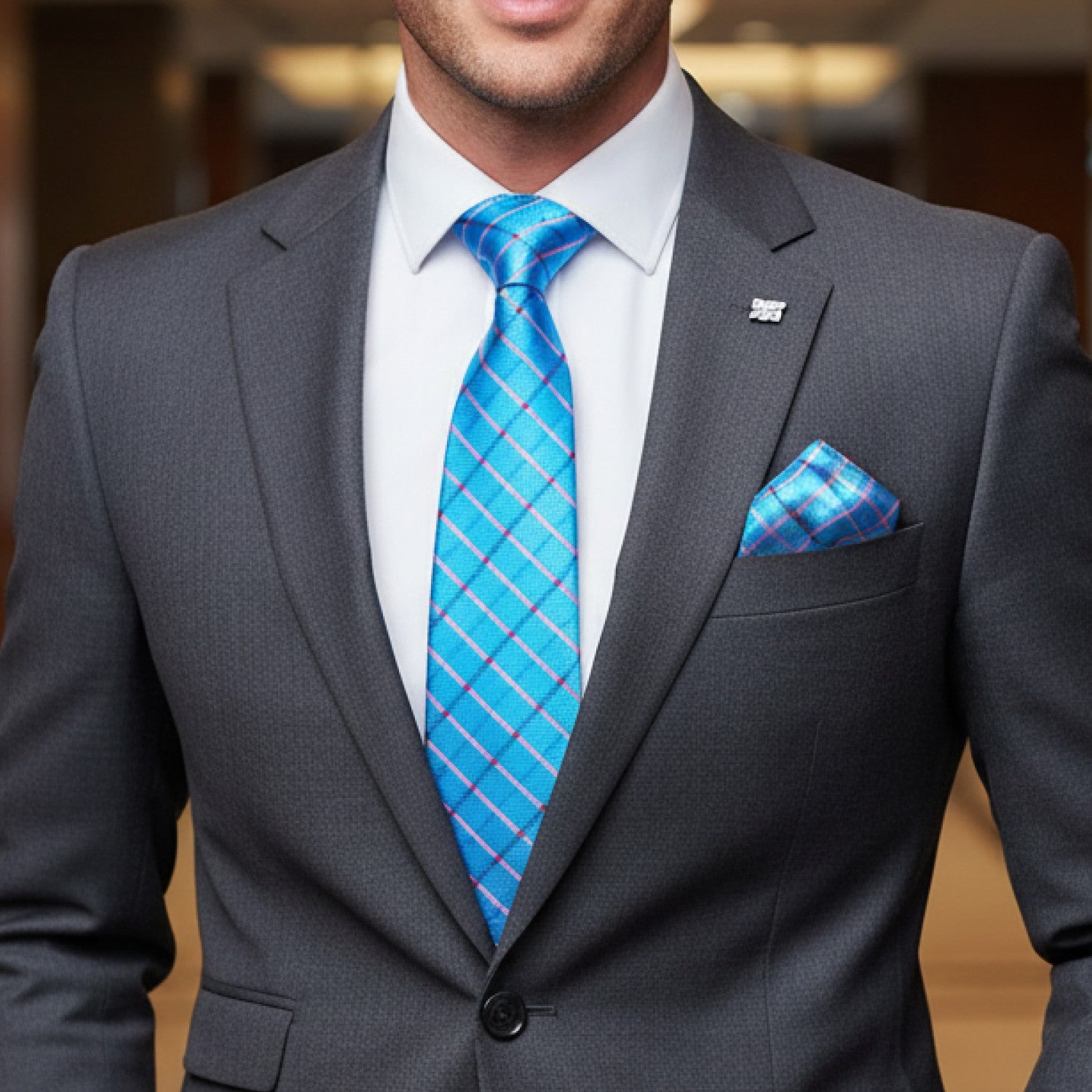 Modern Red Diamond Pattern Tie | Elegant Business Wear