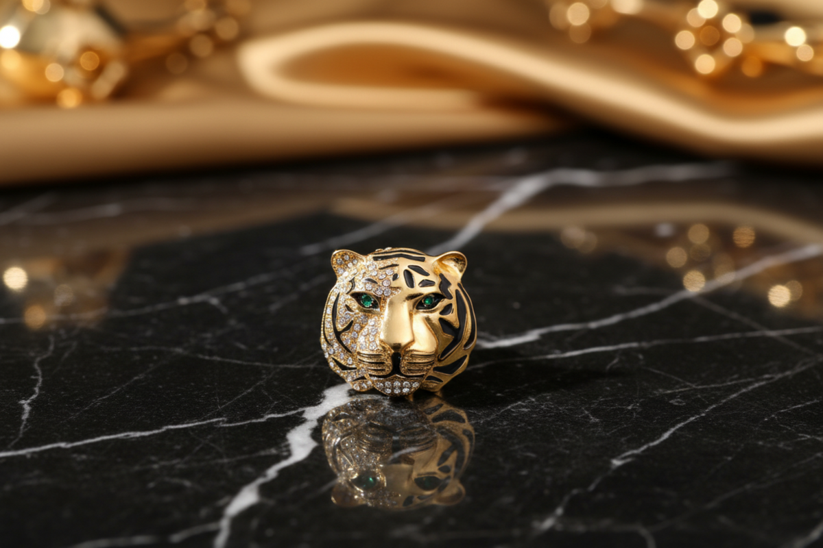 Tiger Head Lapel Pin