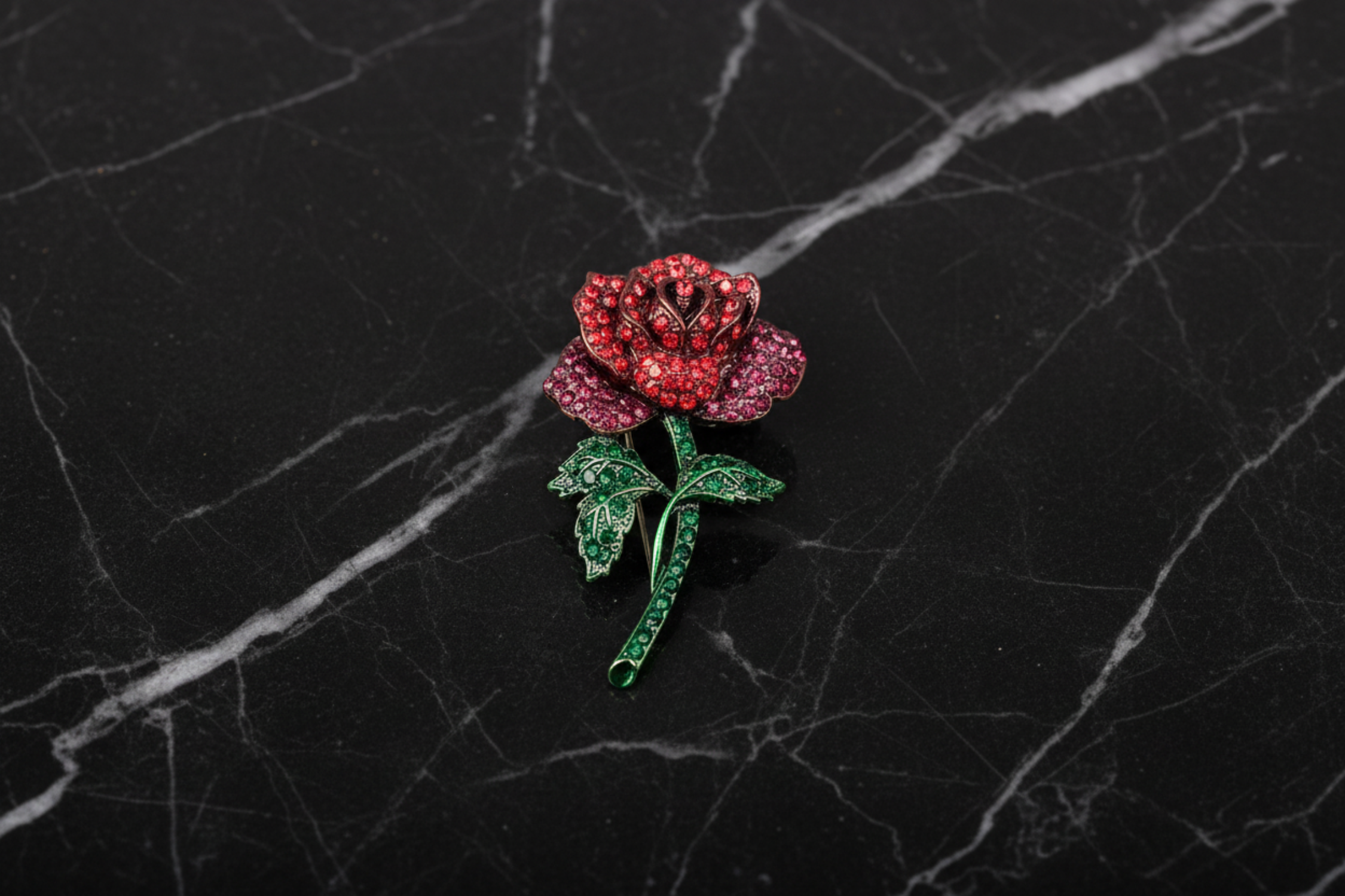 Rosethrone Lapel Pin