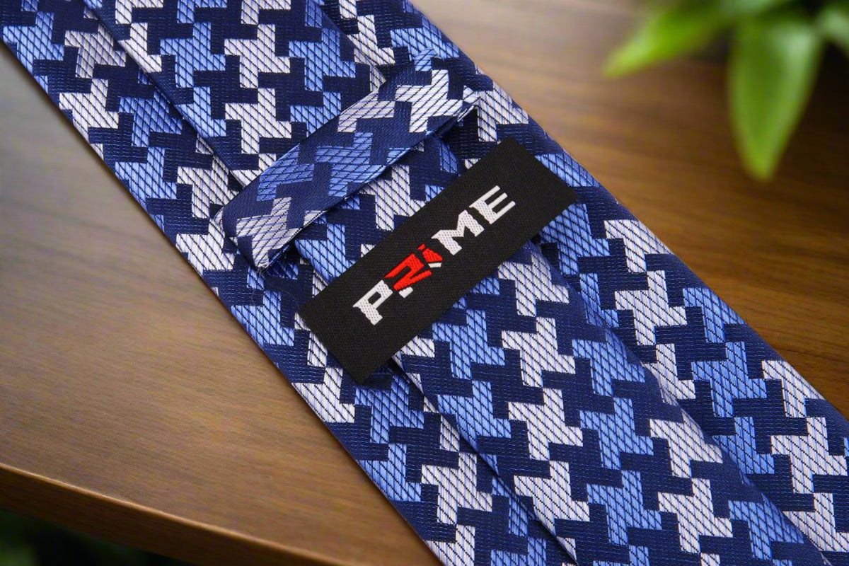 Stealth Geometric Tie